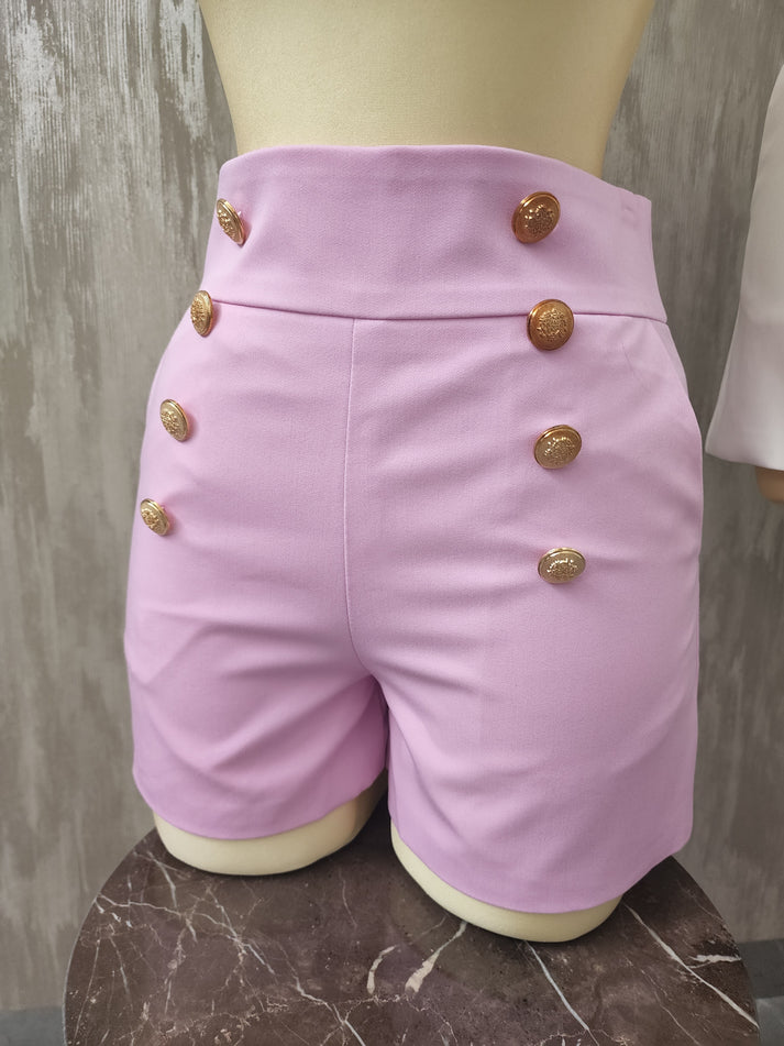 Short con botones dorados – elclosetdeparis